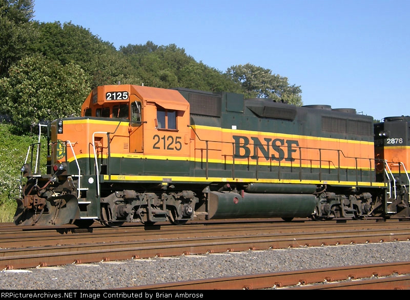 BNSF 2125